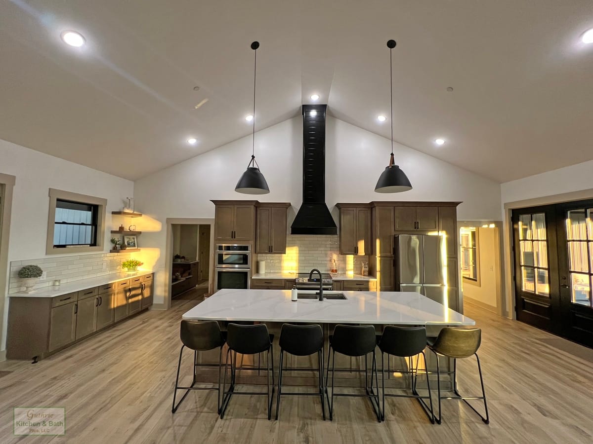 Open Plan Or Enclosed Kitchen: Which Design Fits You